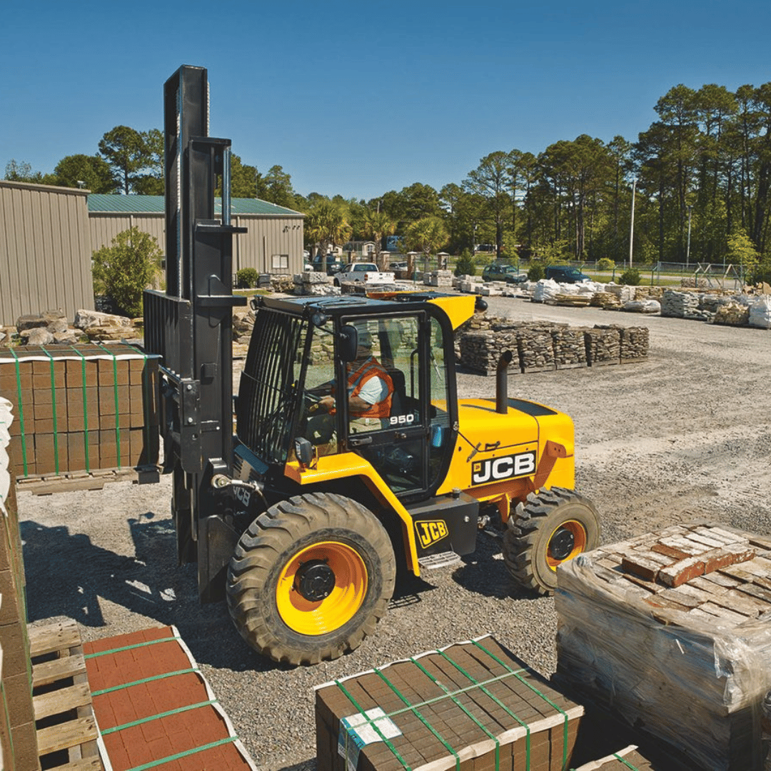 jcbazteca.mx /montacargas